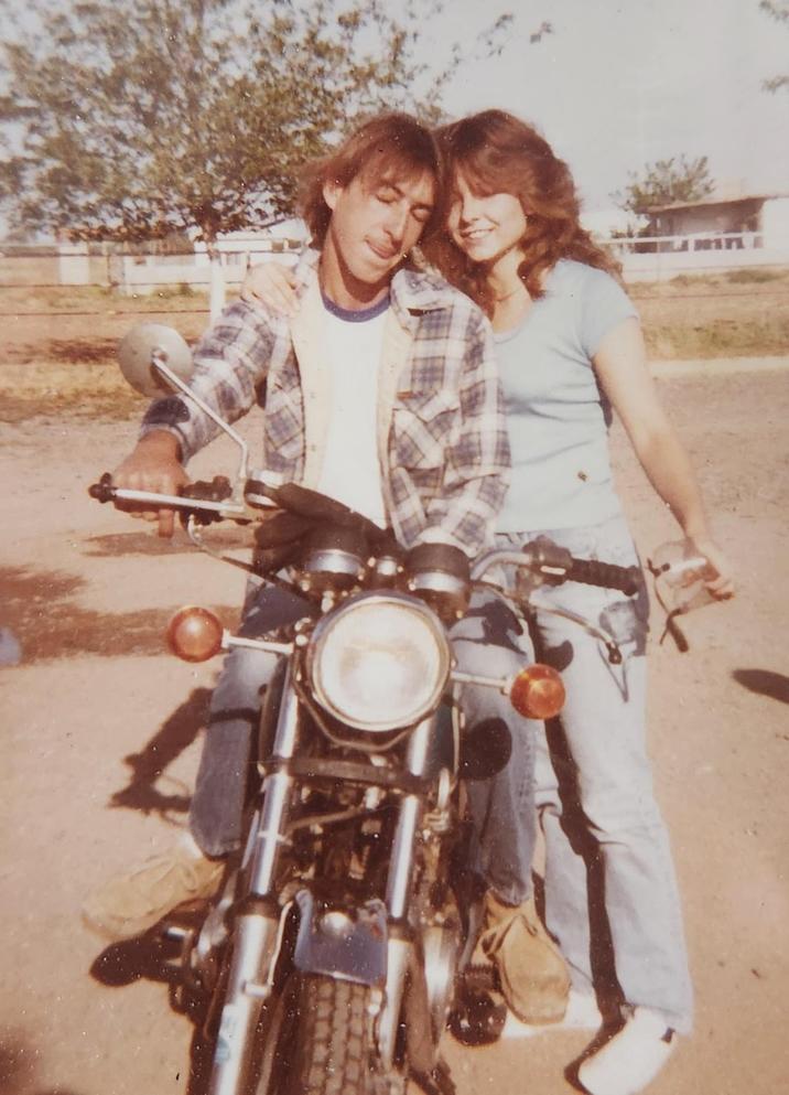 25 Nostalgic Photos Taken For The Millennials | Know Your Meme
