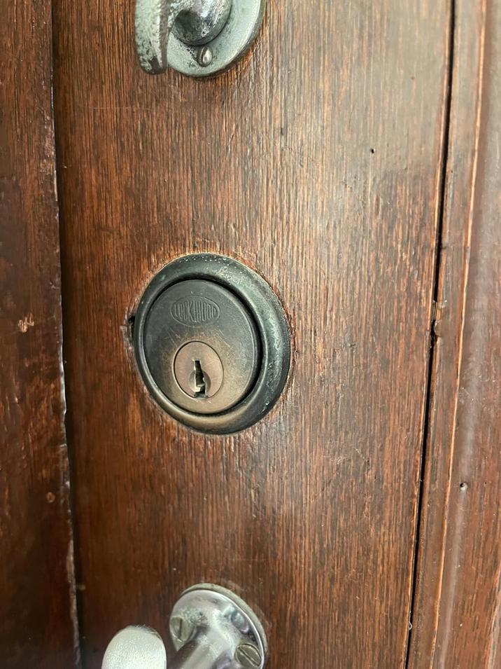 25 Oddly Worn-Down Items And Structures That Have Seen Better Days ...