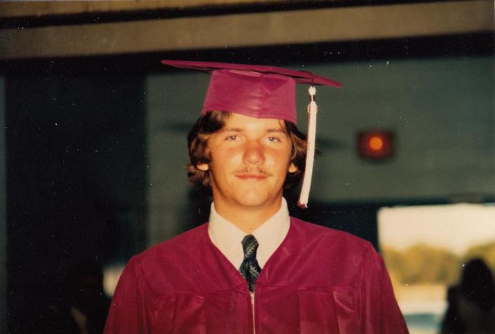 25 Retro Photos Of Grad Season In The Past | Know Your Meme