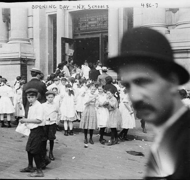 Find Out What The Early 1900s Looked Like Through 25 Photos | Know Your ...