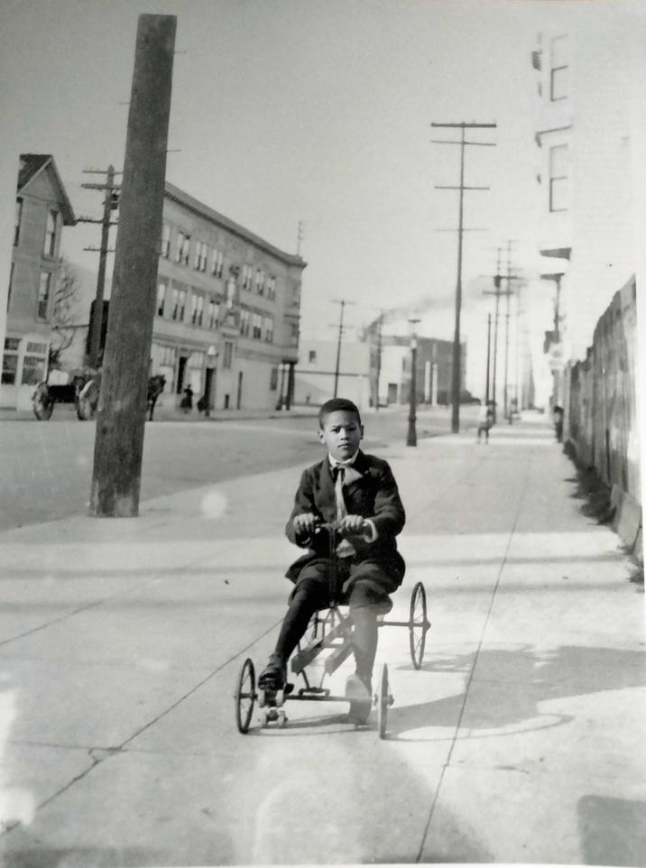 Experience Life In The Past With 25 Vintage, 1920s Photos | Know Your Meme