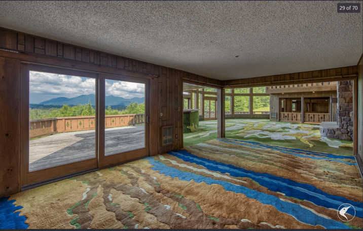 Peek Inside Some Of The Strangest Houses On Zillow | Know Your Meme