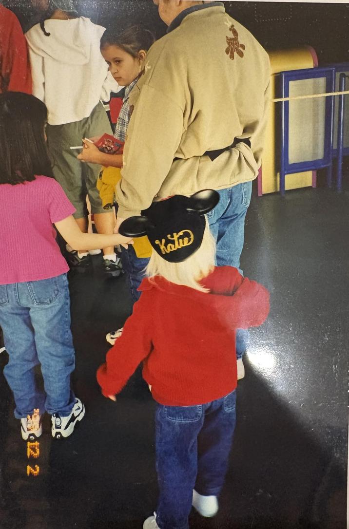 Disney World, 1999 | 90s Nostalgia | Know Your Meme