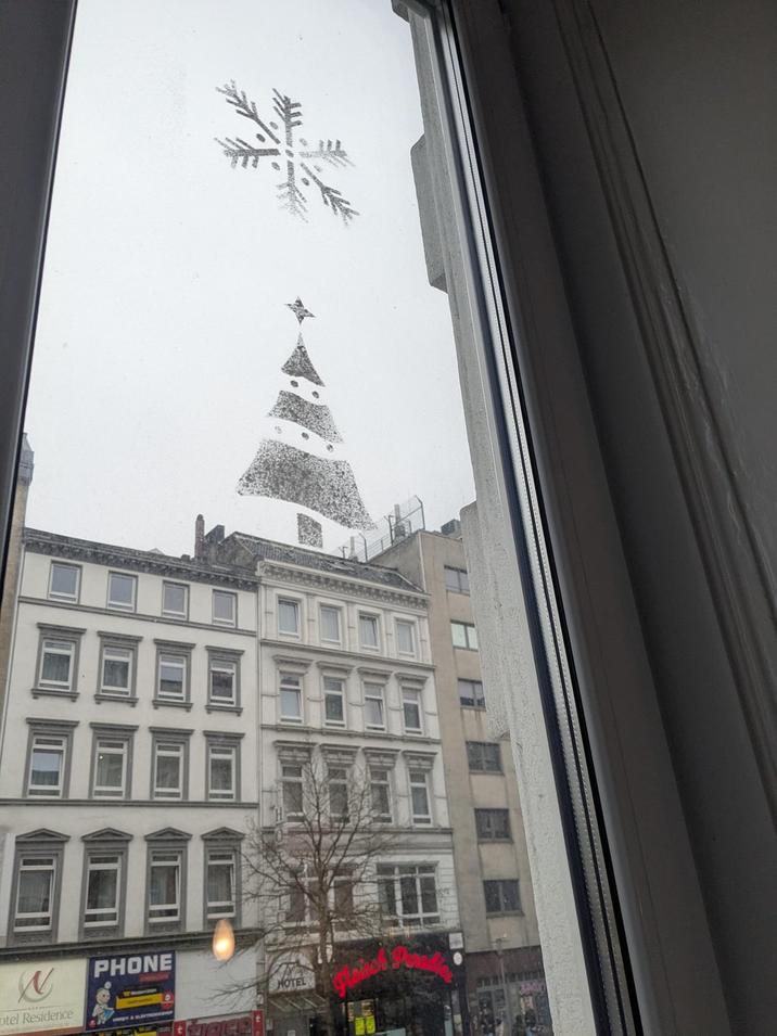 These Intriguing Photos Were Taken From Confusing Perspectives | Know ...