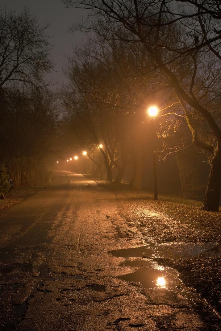 25 Liminal Spaces Trapped Between The World And Time | Know Your Meme