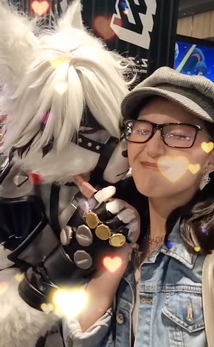 Lycaon and their fan | Cosplay | Know Your Meme