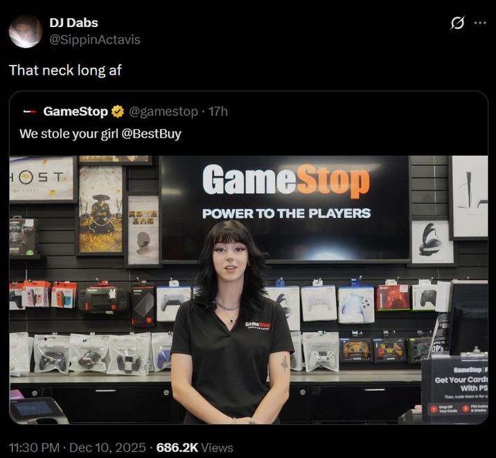 that neck long af | Rilie Huntley / Best Buy Girl | Know Your Meme