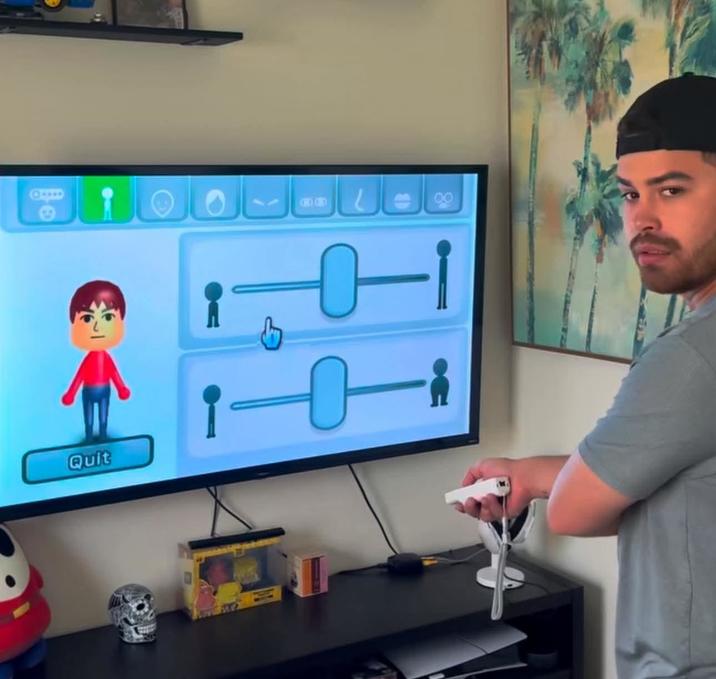 7-year-old me creating a Mii for anyone who came over: | /r/memes ...