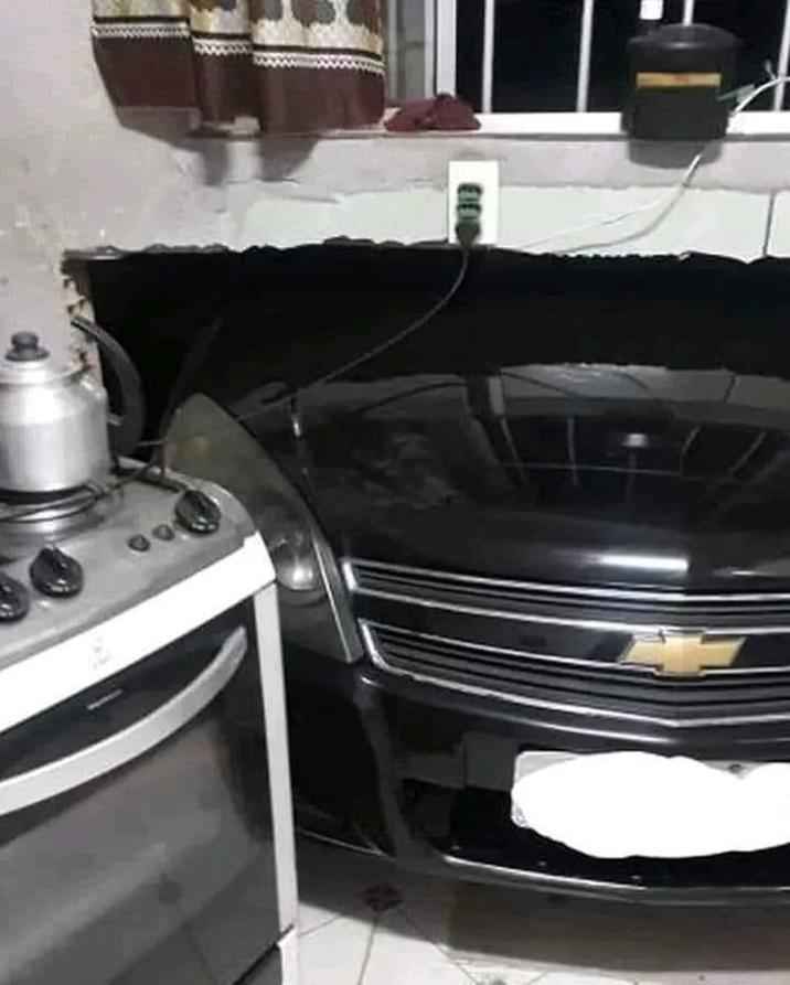 When the car is too big | DIY Fails | Know Your Meme