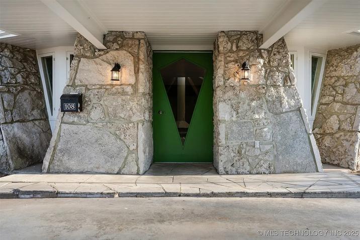 Explore Some Odd Homes For Sale Around The Globe | Know Your Meme