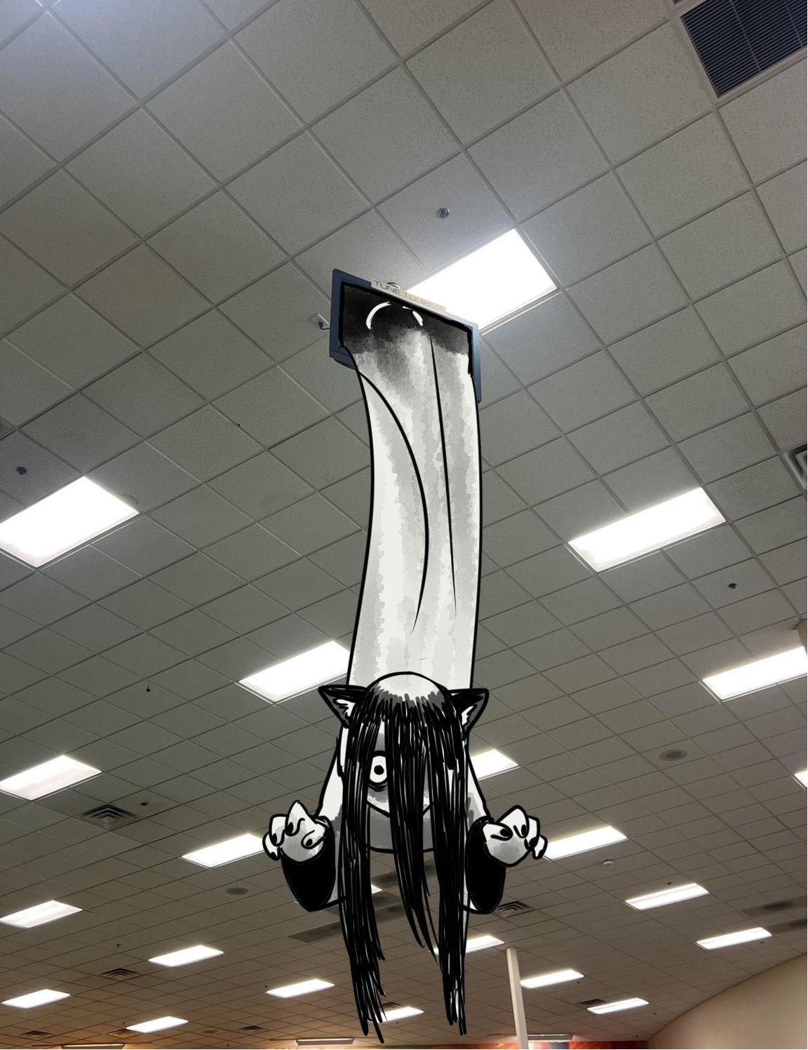 okay what if she extends like a cat tho | Sadako Ceiling TV Redraws ...