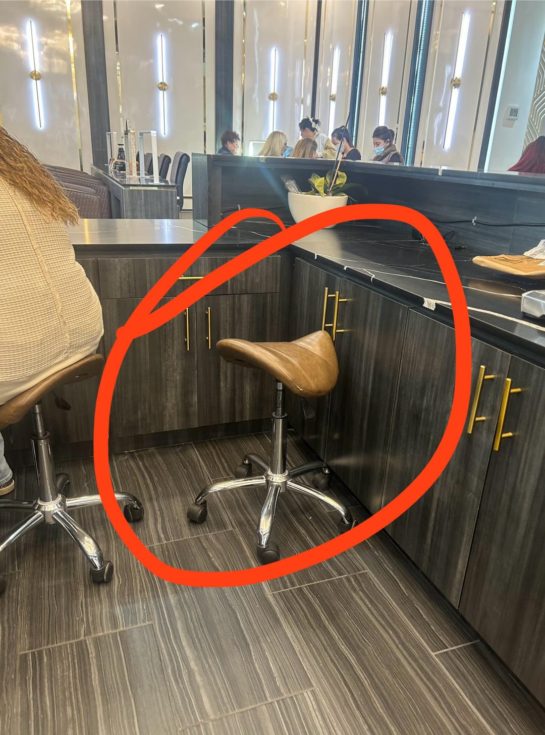 This workplace chair | Mildly Infuriating | Know Your Meme