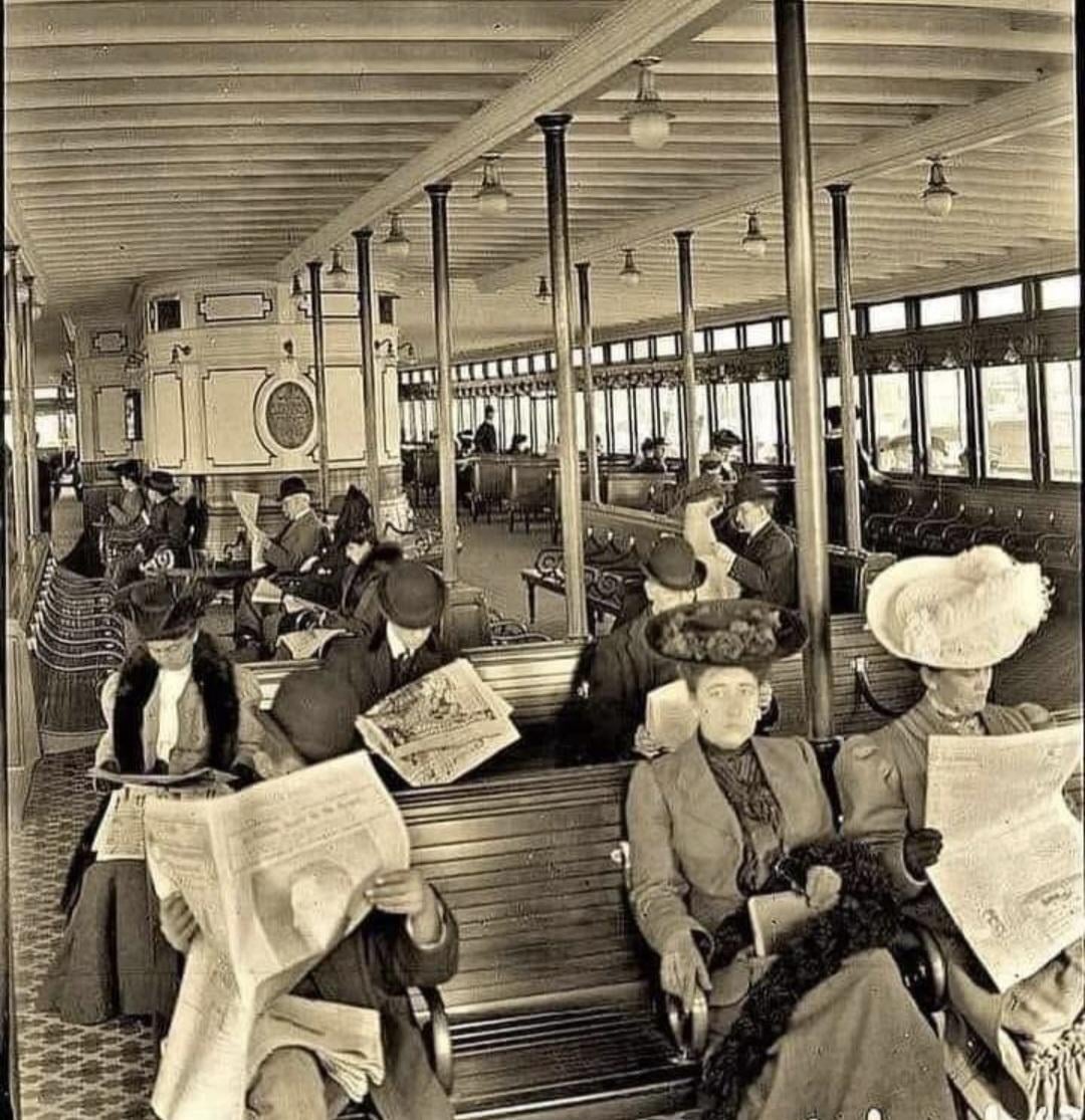 The New York ferry, 1895 | History / Nostalgia | Know Your Meme