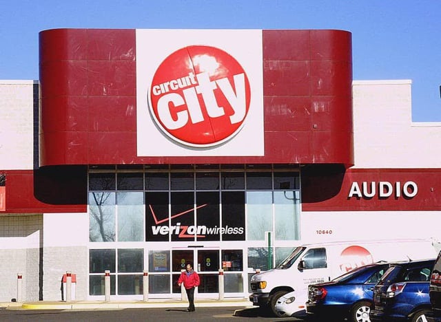 Circuit City | History / Nostalgia | Know Your Meme