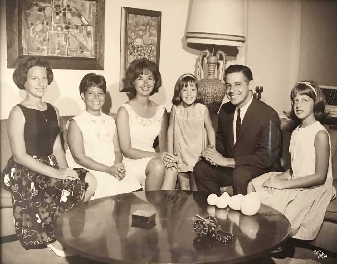 A family portrait in 1964 | History / Nostalgia | Know Your Meme