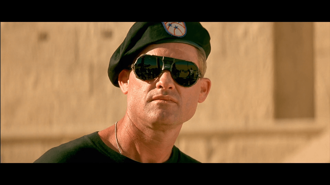 The crew is visible in Kurt Russell's sunglasses in Stargate | Know ...