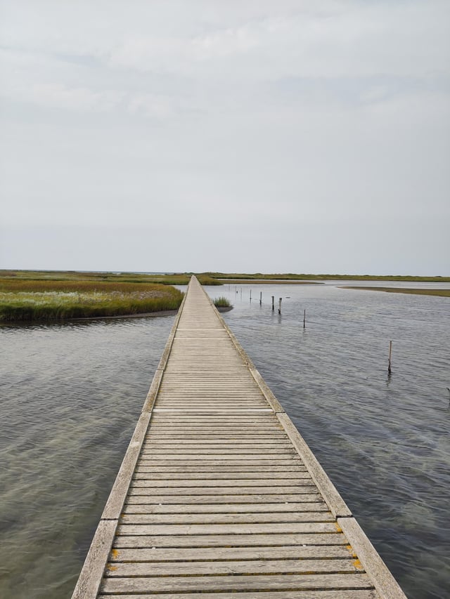 Infinite Pathway | Liminal Spaces / Images With Elegiac Auras ...