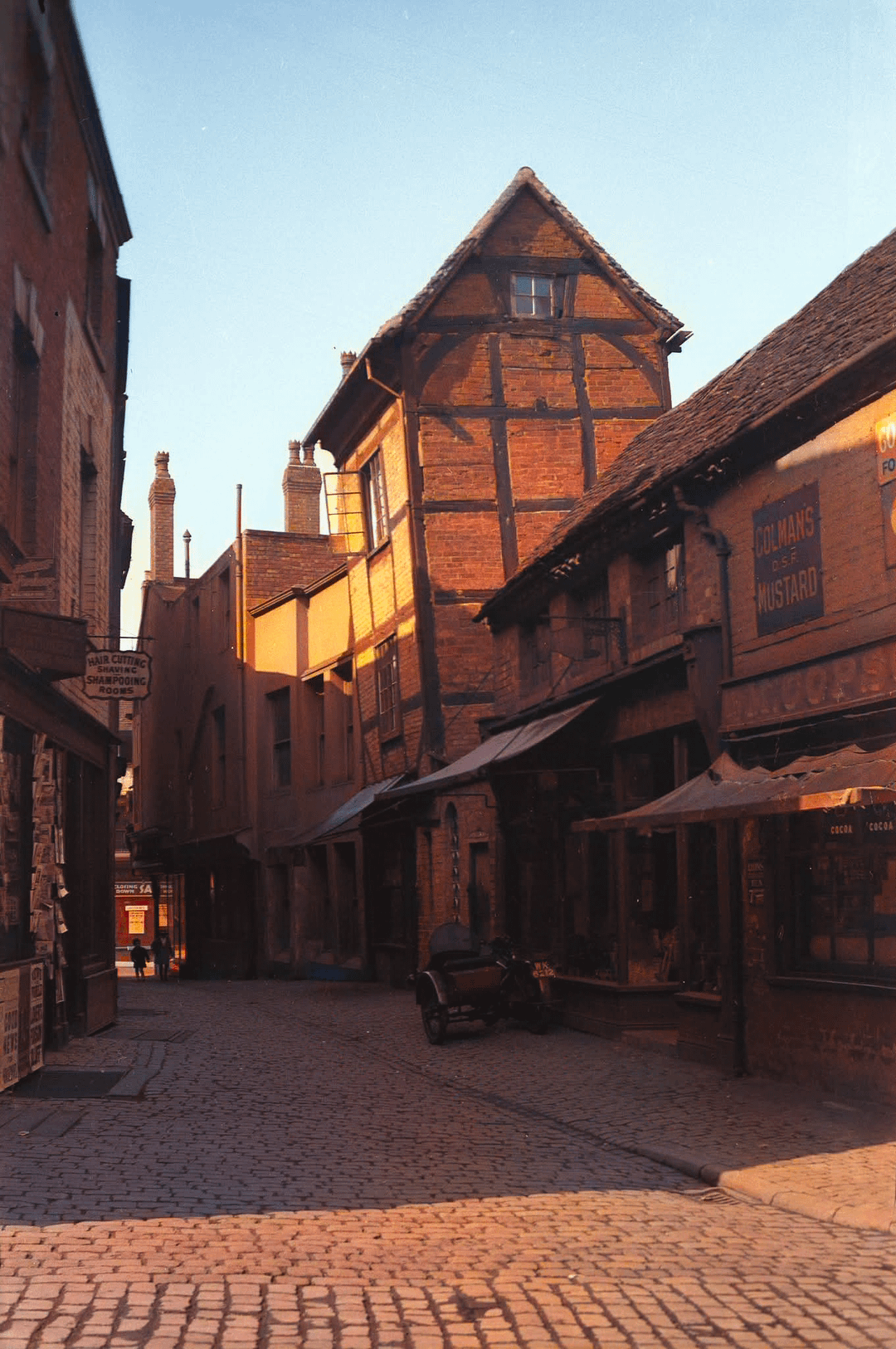 Little Butcher Row (demolished 1930s) in Coventry, Warwickshire | Know ...