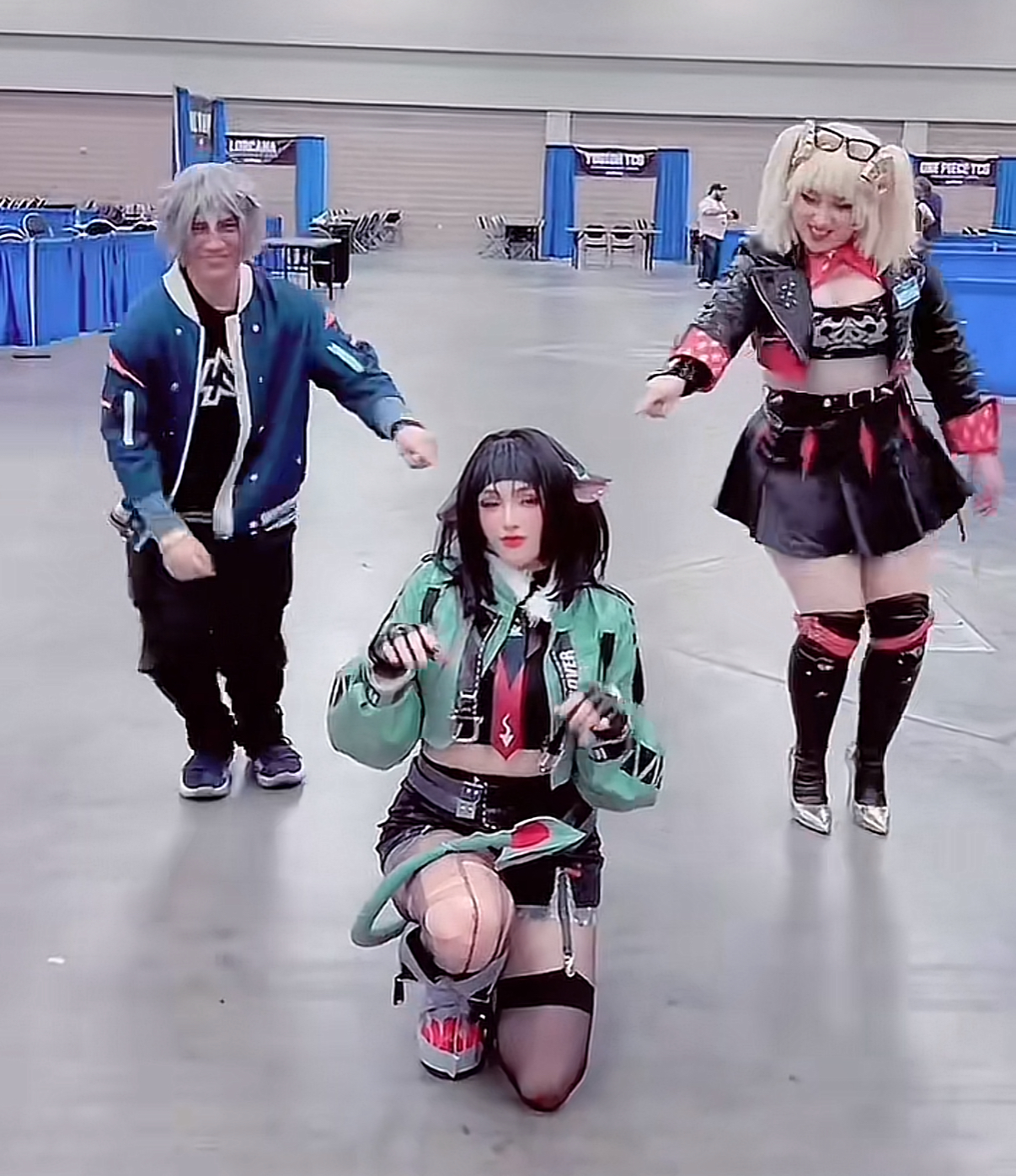 Killer moves 🕵️‍♀️ | Cosplay | Know Your Meme