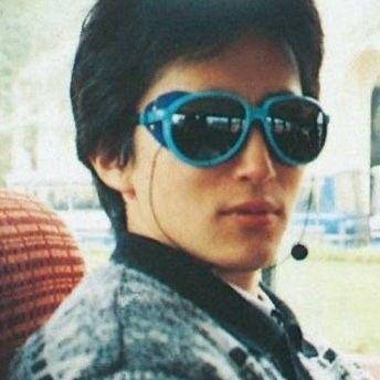 Can someone please tell me more fun facts about Araki? I'm absolutely ...