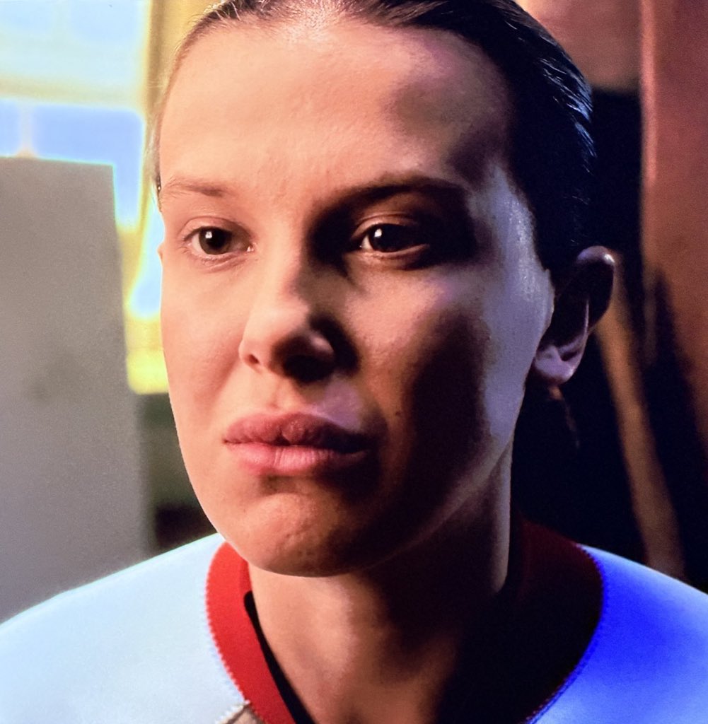 Eleven Face Reaction Meme | Eleven Mewing Face (Stranger Things Season ...