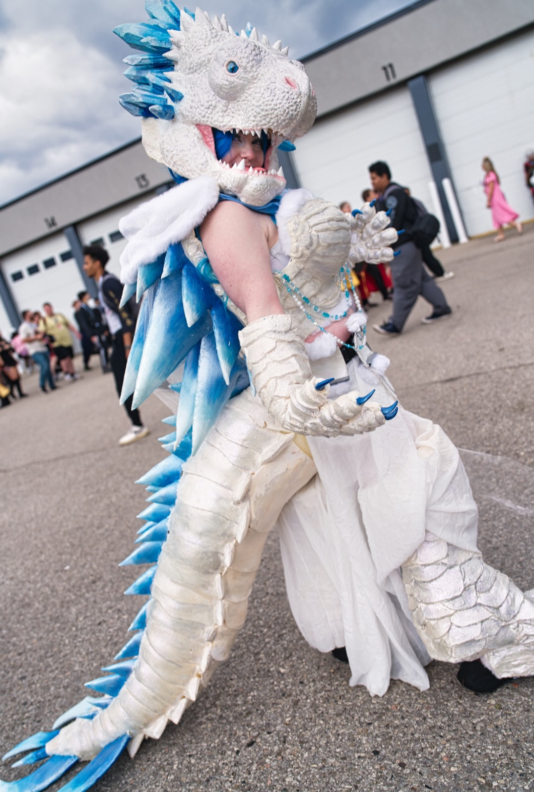 Shimo cosplay by mewlingtea | Cosplay | Know Your Meme