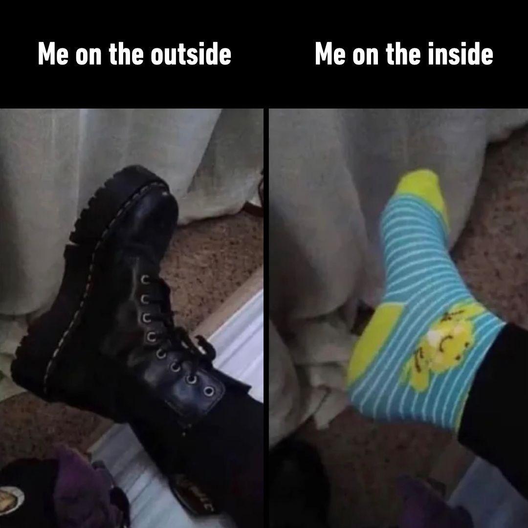 Me on the Outside | /r/memes | Know Your Meme
