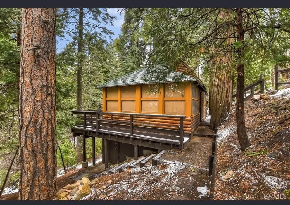 A real tree house | Know Your Meme