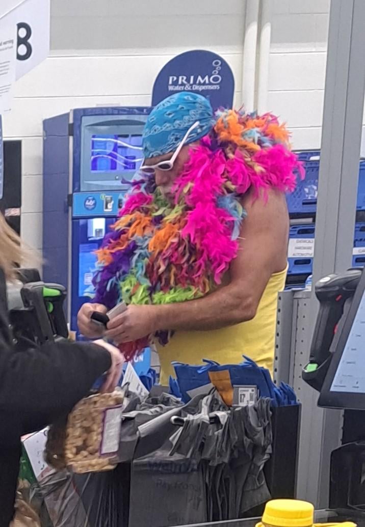 Hmmm... | People of Walmart | Know Your Meme