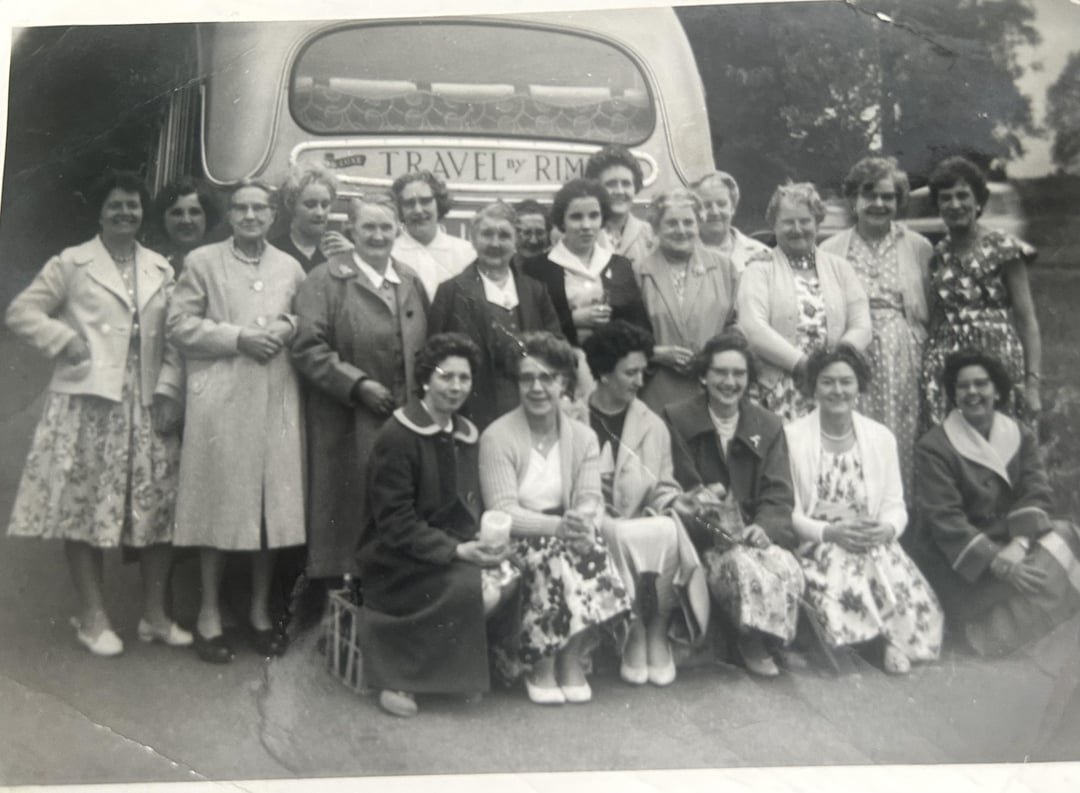 Ladies day outing, 1950s | History / Nostalgia | Know Your Meme